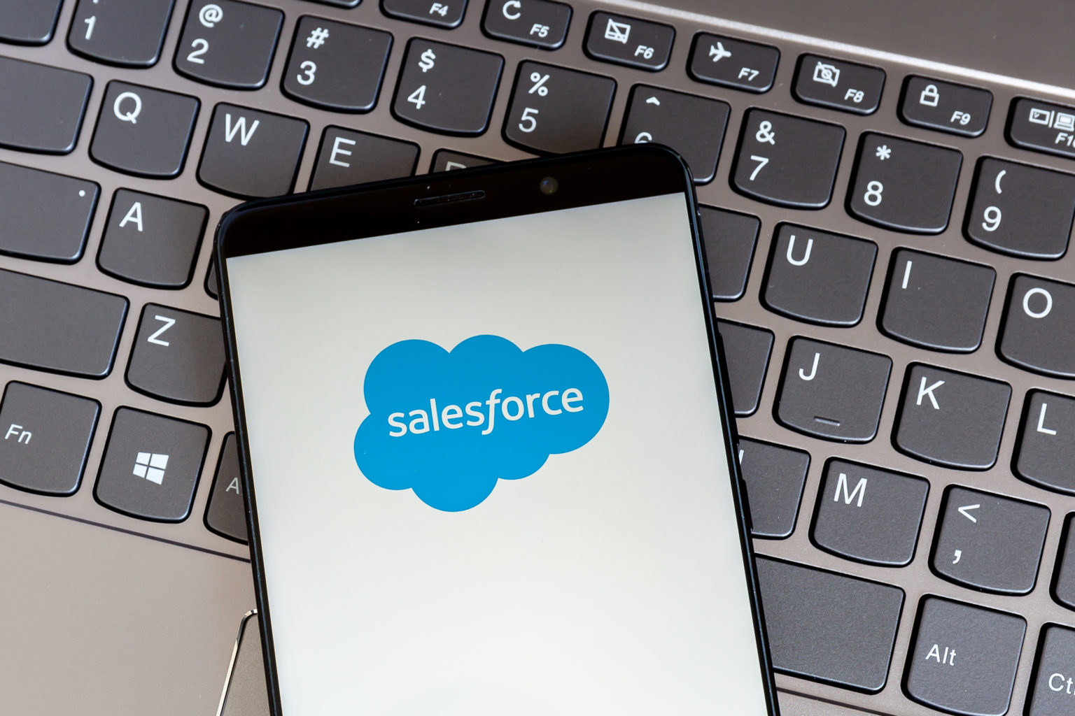 Learn How to Connect Salesforce with External Systems